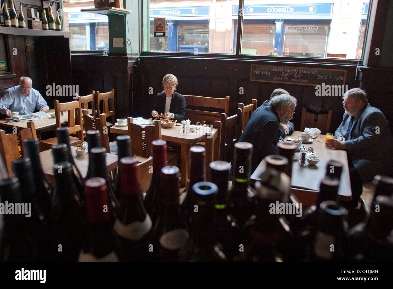Cafe gandolfi glasgow hi-res stock photography and images - Alamy