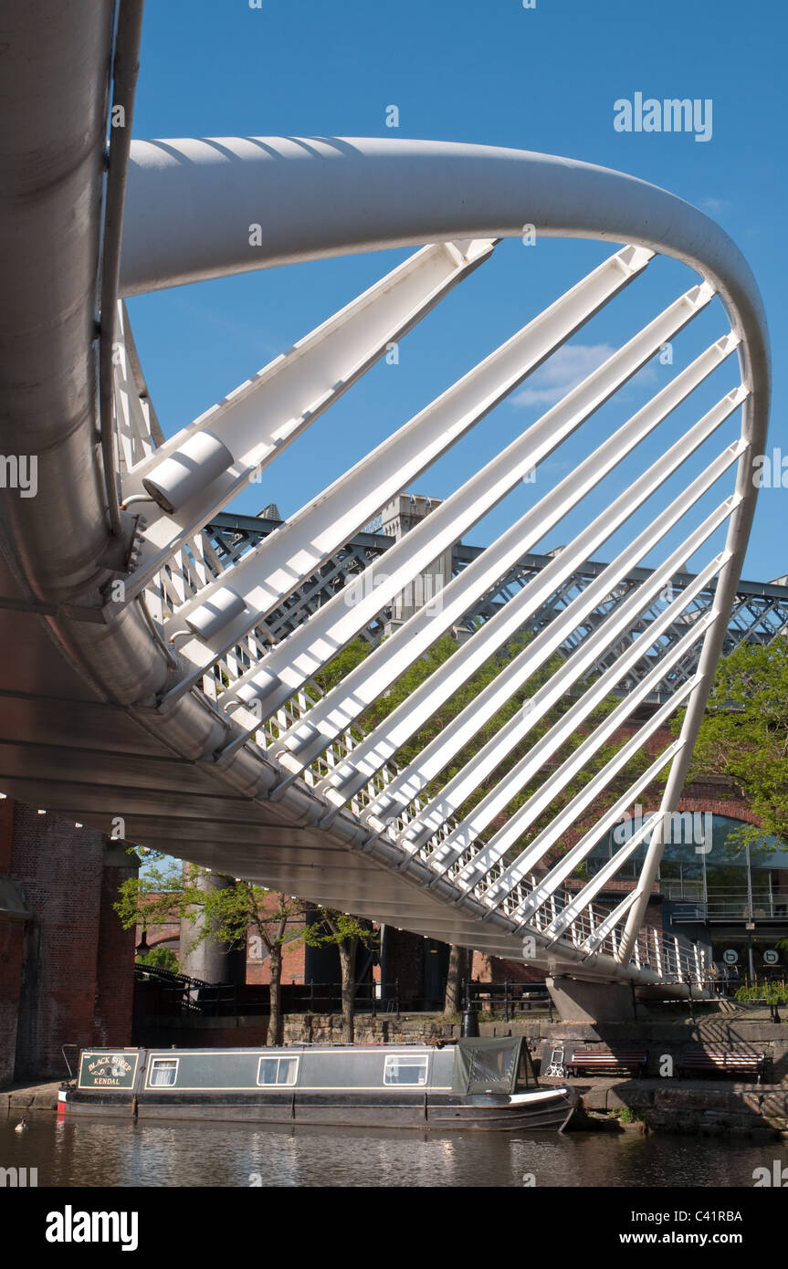 Merchants Bridge spanning the Bridgewater Canal in the Castlefield ...
