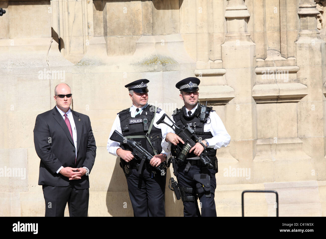 Parliament officers hi-res stock photography and images - Alamy