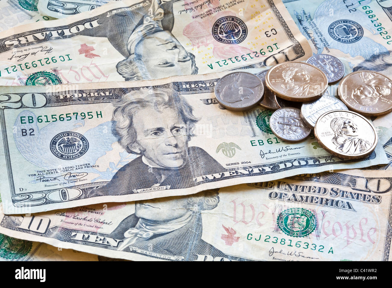 us currency closeup of bills and coins Stock Photo - Alamy