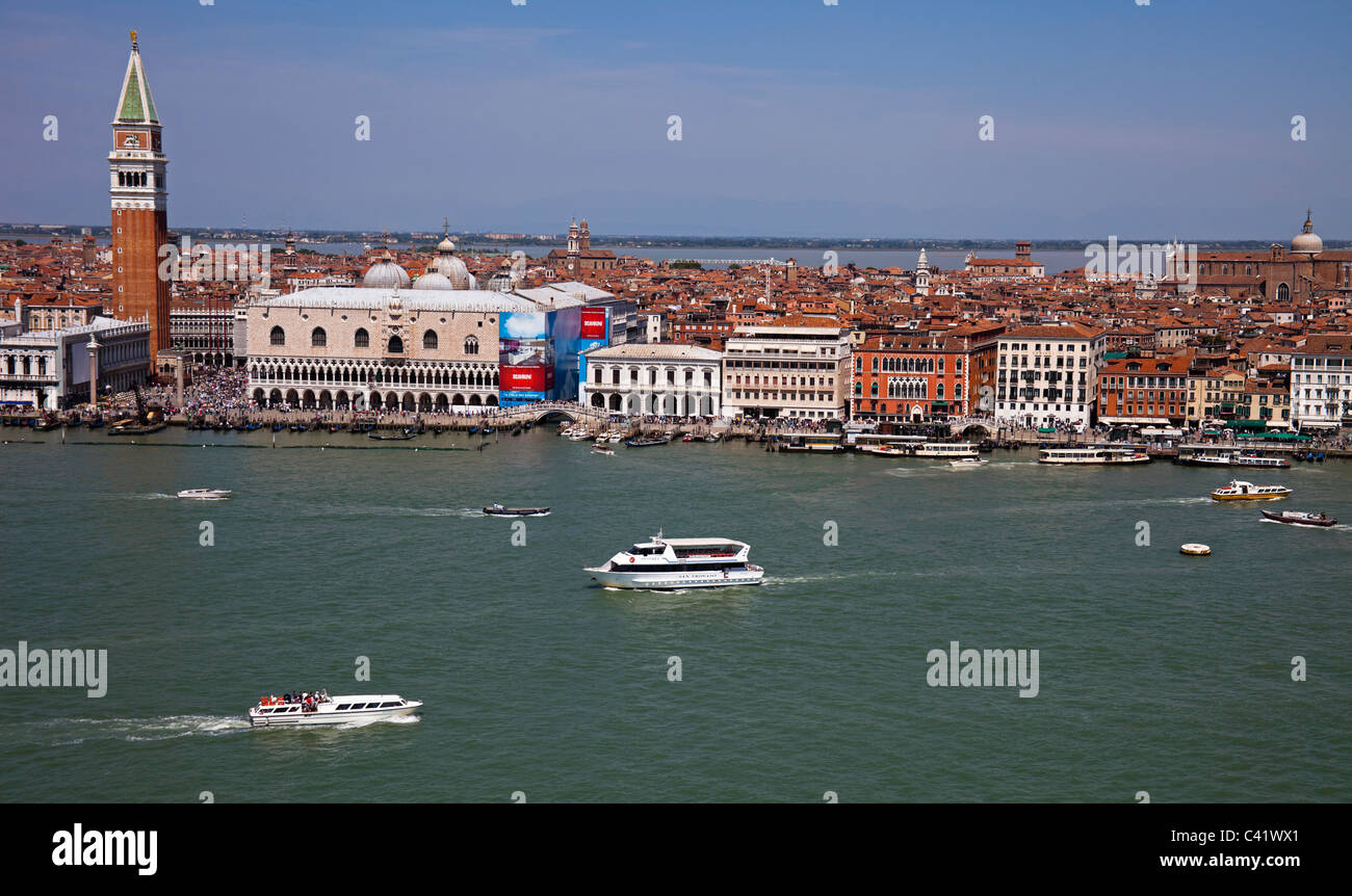 Canale grande grande hi-res stock photography and images - Alamy