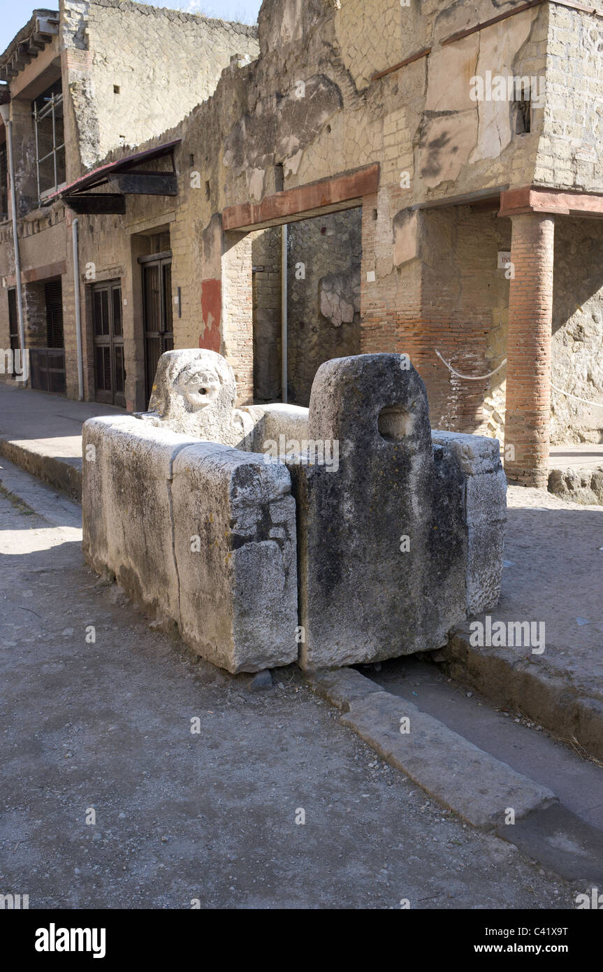 An ancient Roman water trough in the town of Herculaneum Stock Photo ...