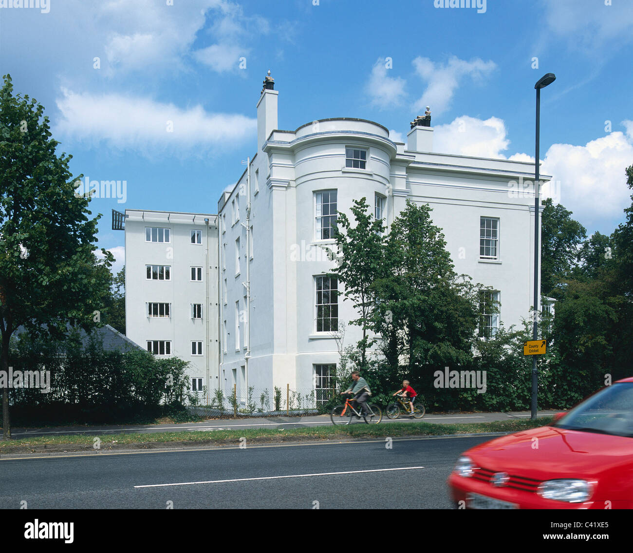 Cheltenham old hi-res stock photography and images - Alamy