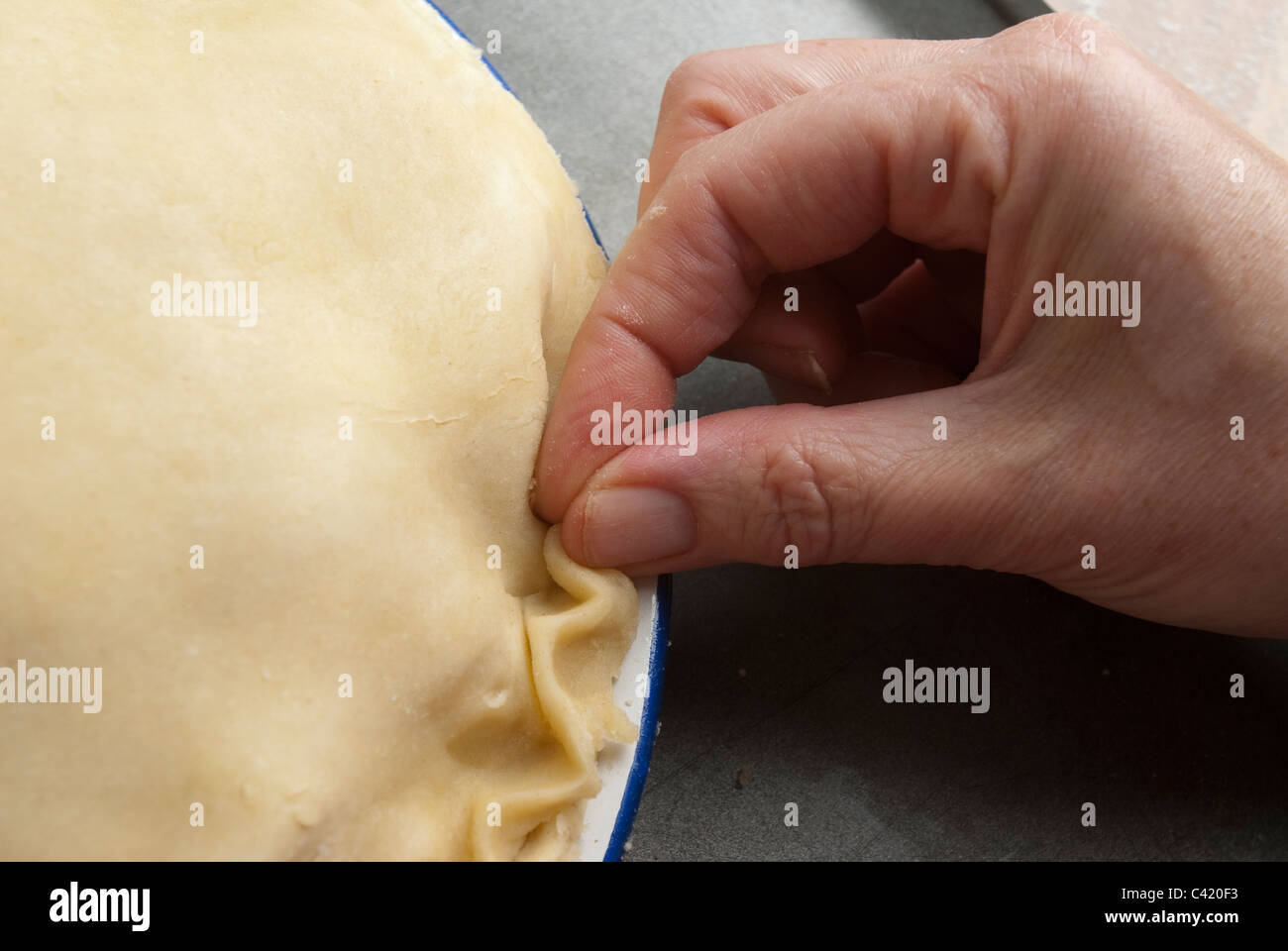 Crimping pie hi-res stock photography and images - Alamy