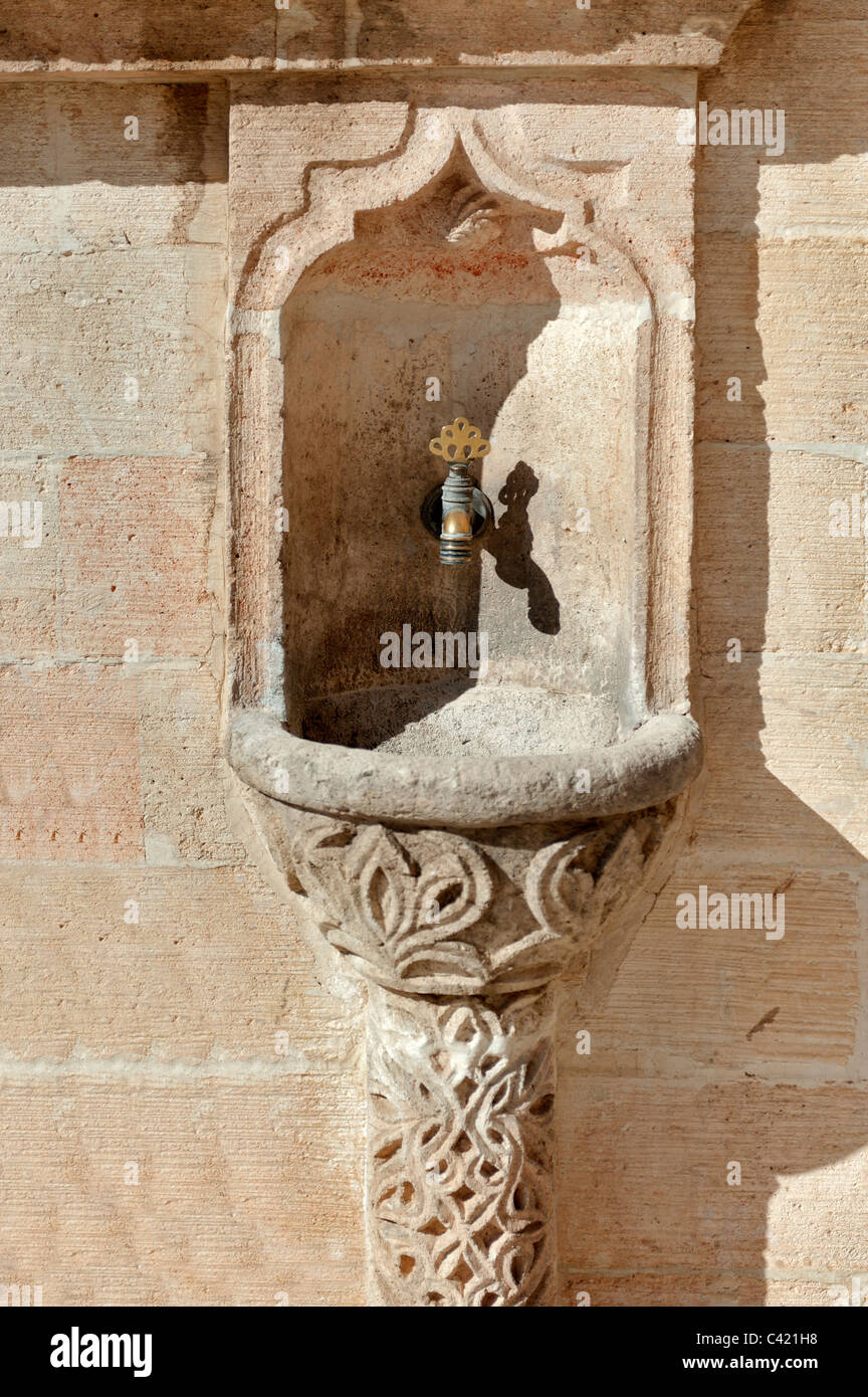 Fountain turkey hi-res stock photography and images - Alamy