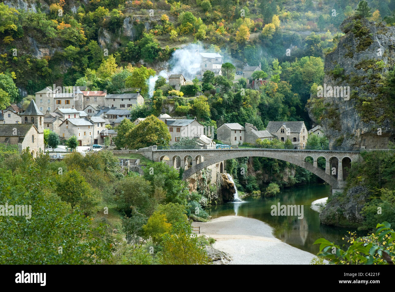 SAINT-CHELY-DU-TARN, Tarn Gorge France Stock Photo - Alamy