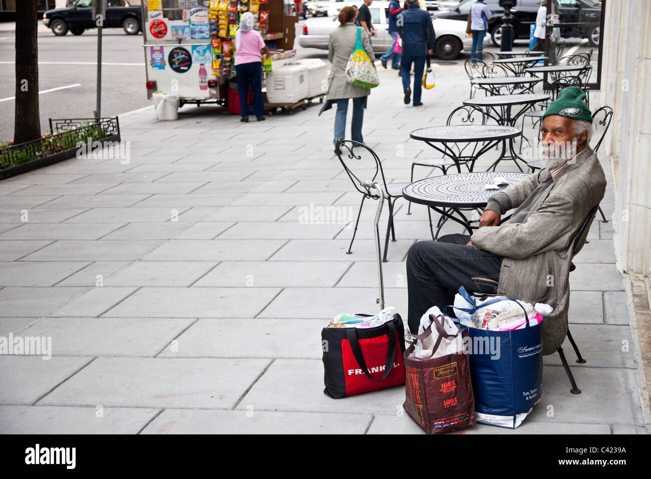 Homeless black man hi-res stock photography and images - Alamy