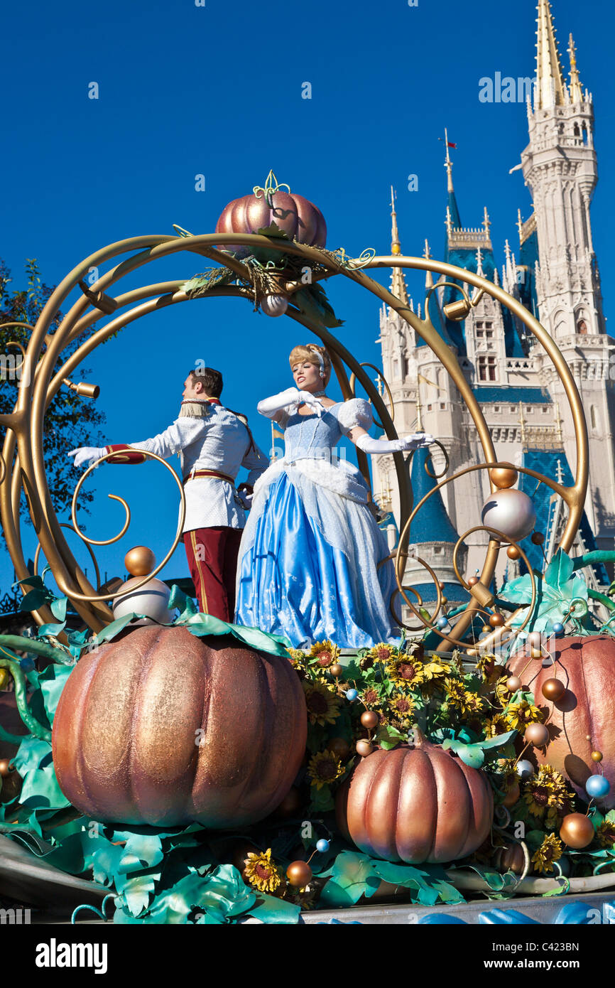Characters from Cinderella riding a float in A Dream Come True parade ...