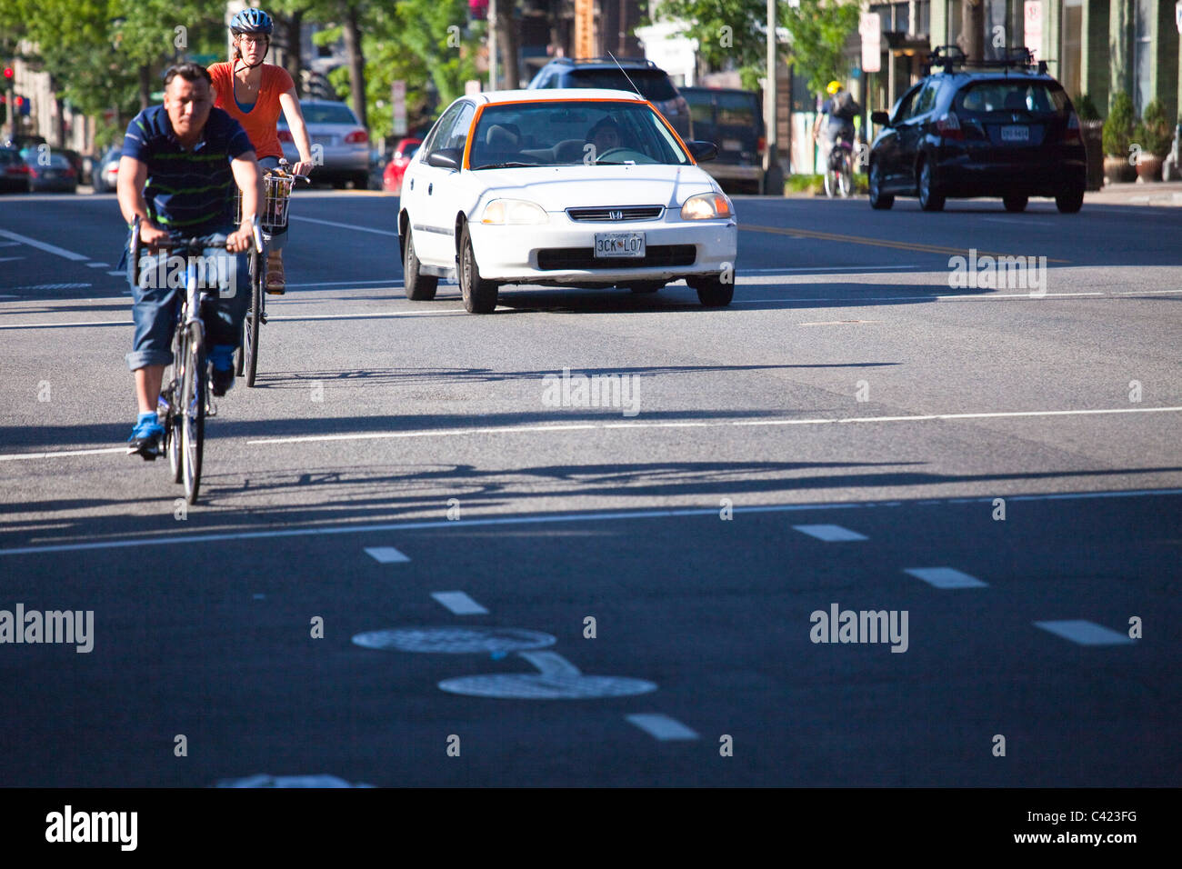 Bicycle riders in Washington DC Stock Photo - Alamy