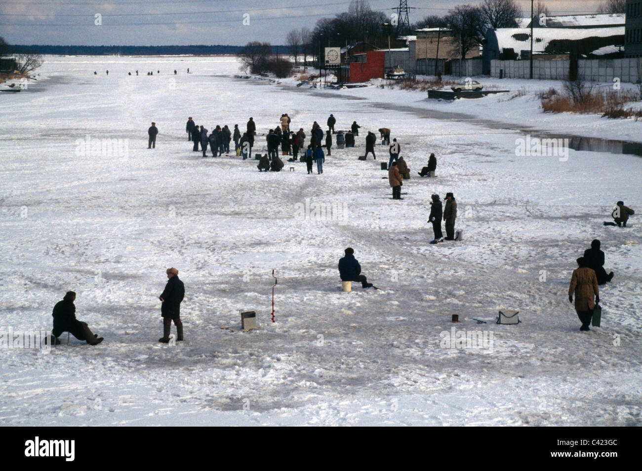Fishing through ice hi-res stock photography and images - Alamy