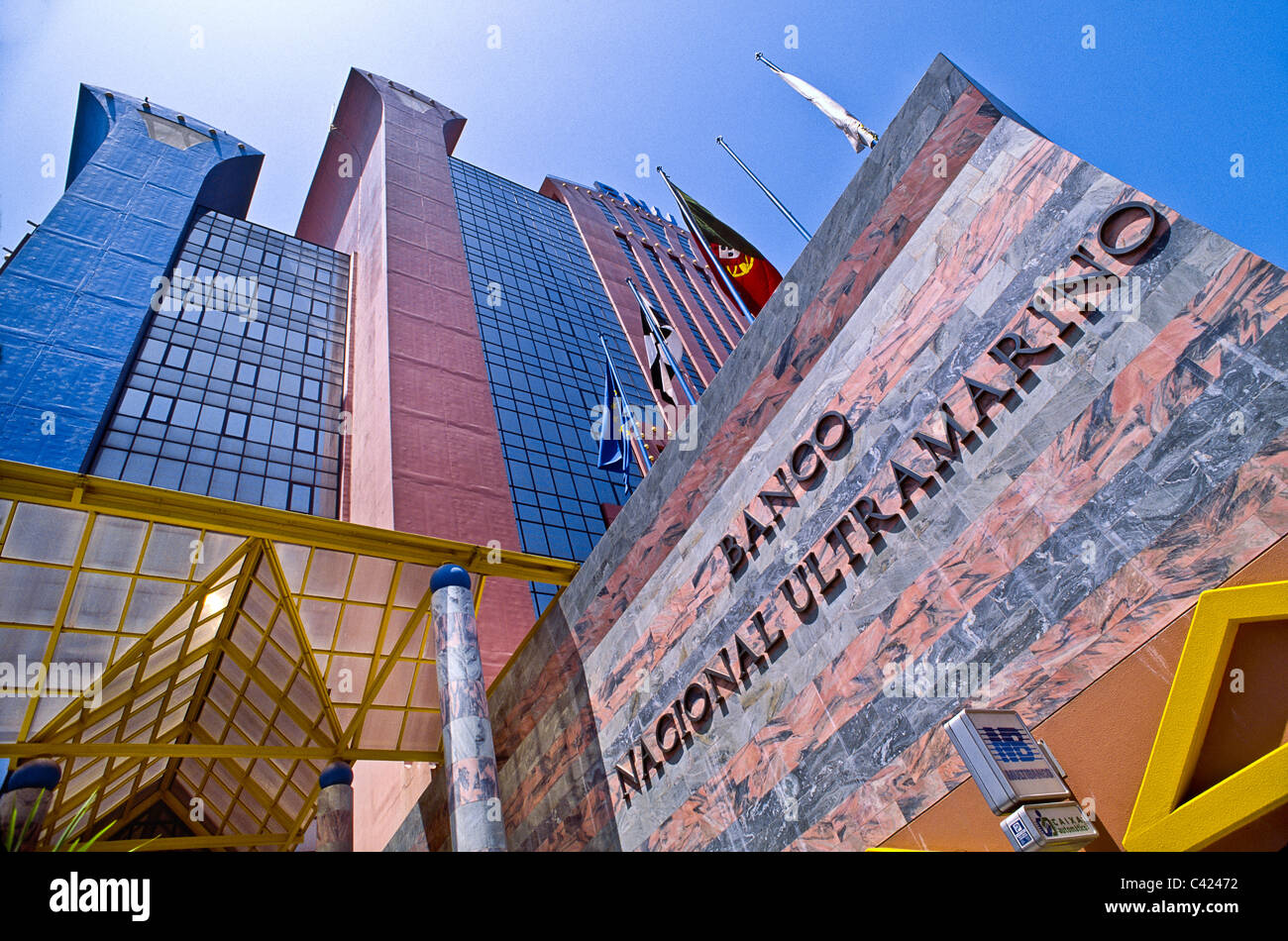 Banco Nacional Ultramarino, colorful BNU building in Lisbon, Portugal ...