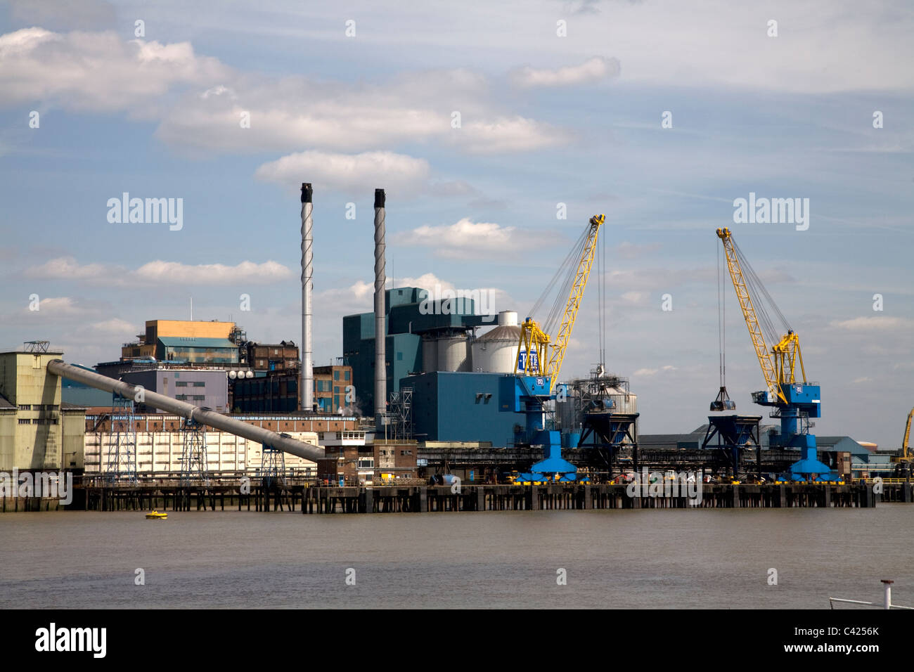 Tate & Lyle Sugar refinery silvertown london england Stock Photo - Alamy