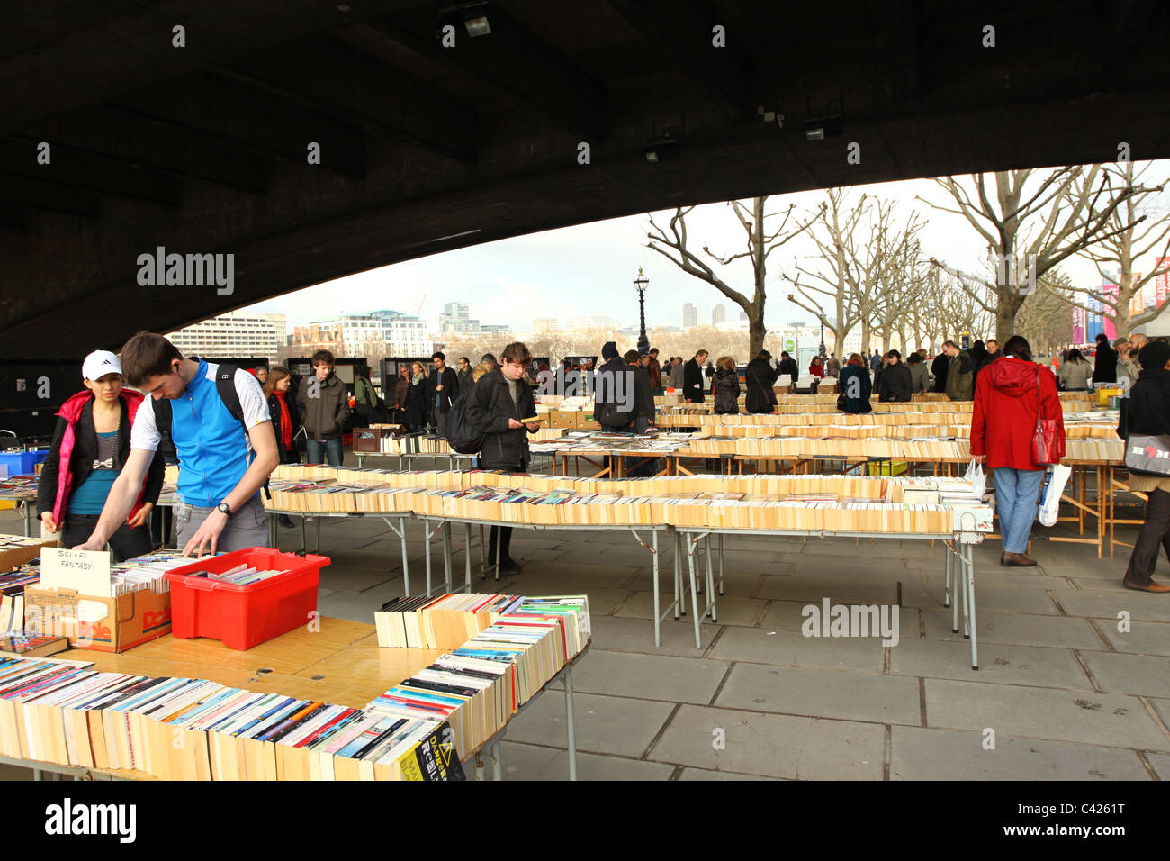 The Southbank Book Market under the arches of Waterloo Bridge on the ...