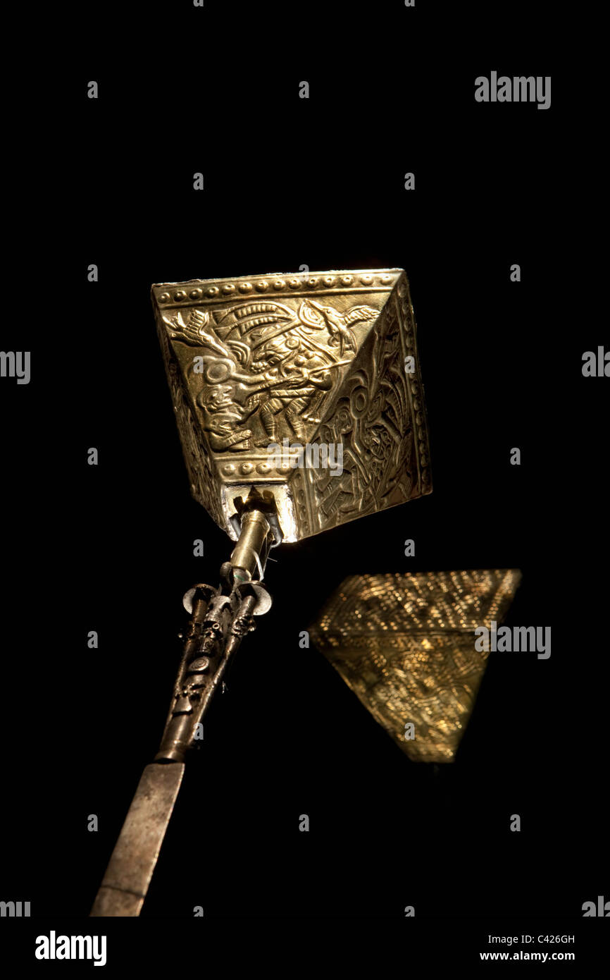 The museum of the royal tombs of sipan hi-res stock photography and ...