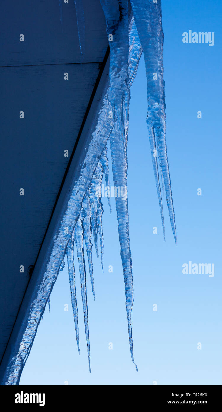Icicle details hi-res stock photography and images - Alamy