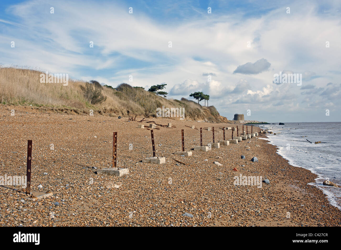 Ww2 beach defences uk hi-res stock photography and images - Alamy