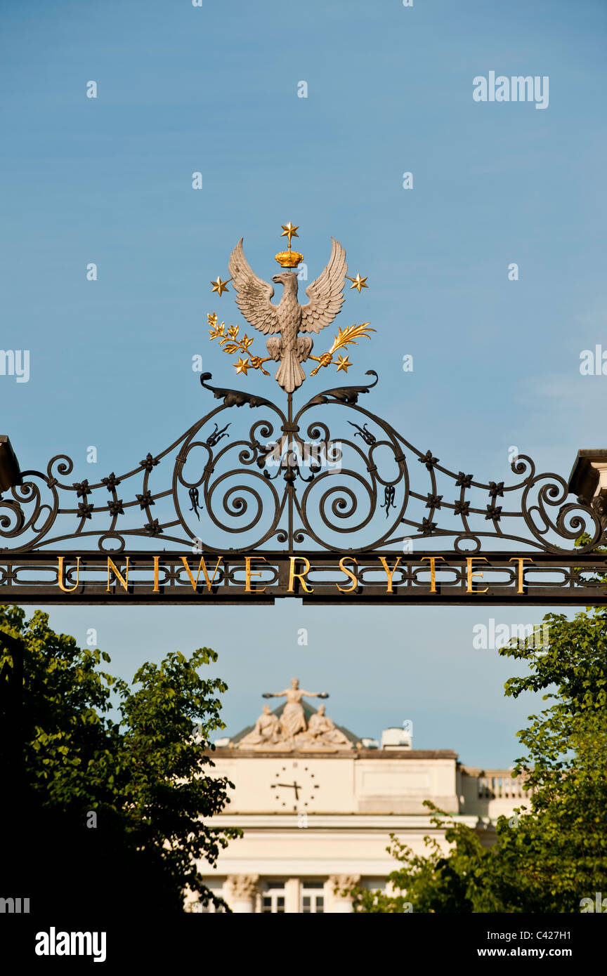 Eagle gate hi-res stock photography and images - Alamy