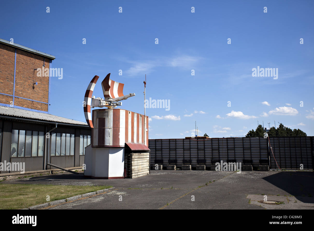 air traffic control, ground radar Stock Photo - Alamy