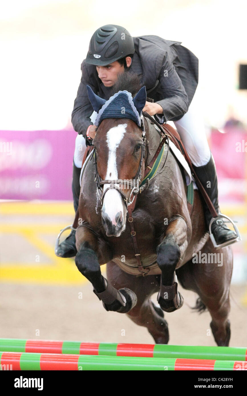 Mohamed Abdalla of Egypt riding BUZZWORD 2010 Singapore Youth Olympic ...