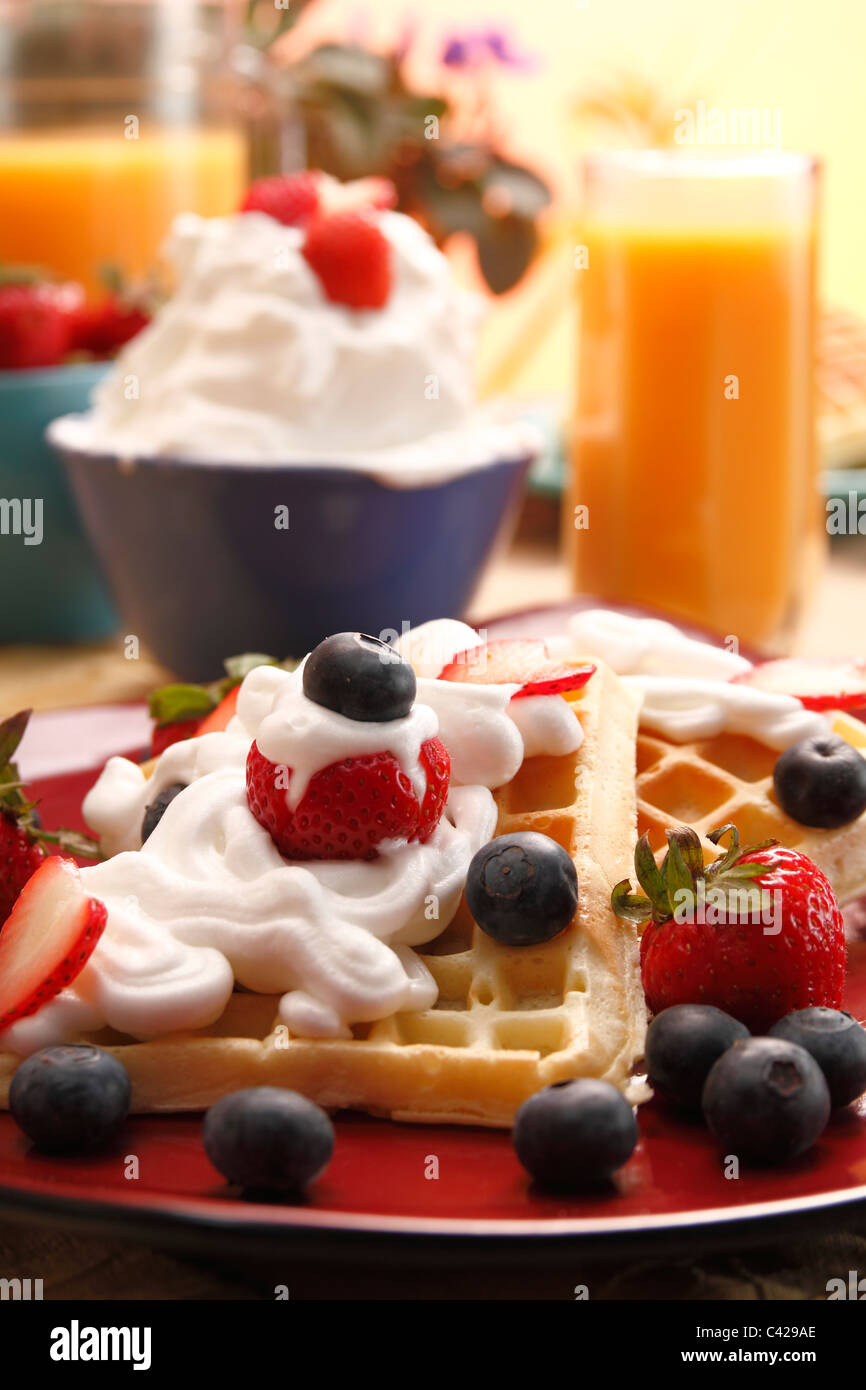 Fruit waffles hi-res stock photography and images - Alamy