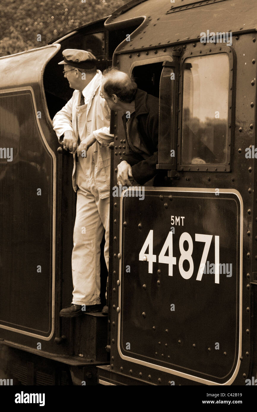 People in the cab on the footplate hi-res stock photography and images ...