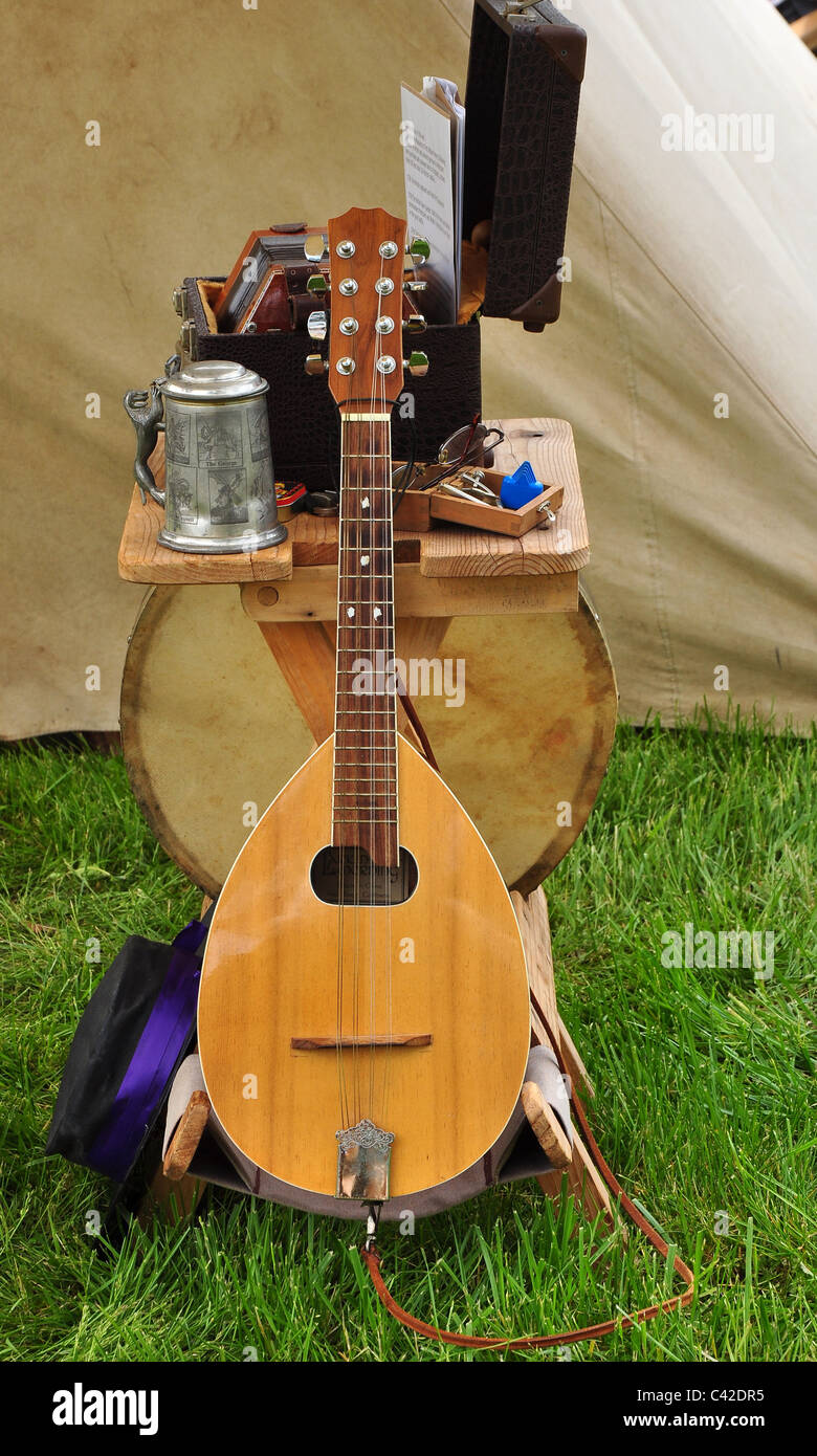 17th century musical instrument hi-res stock photography and images - Alamy