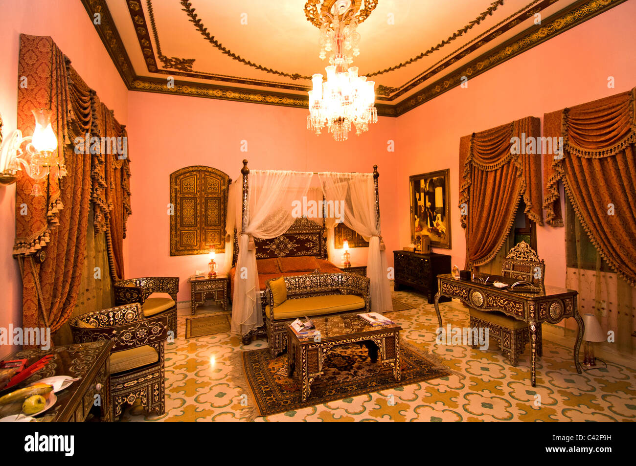 Damascus Syria Al Shahbandar Palace Hotel Syrian Stock Photo - Alamy