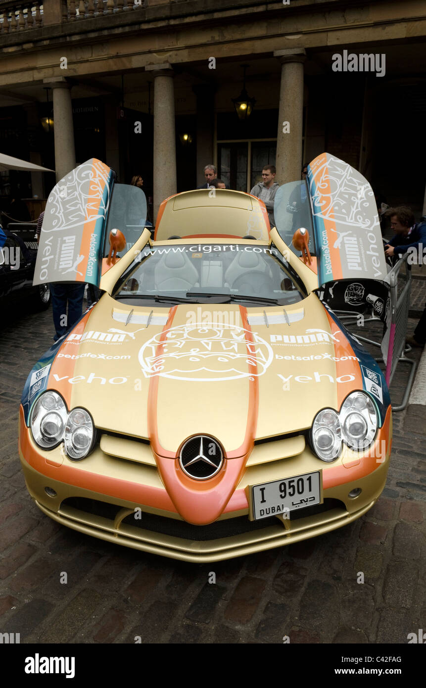 Gull wing doors hi-res stock photography and images - Alamy