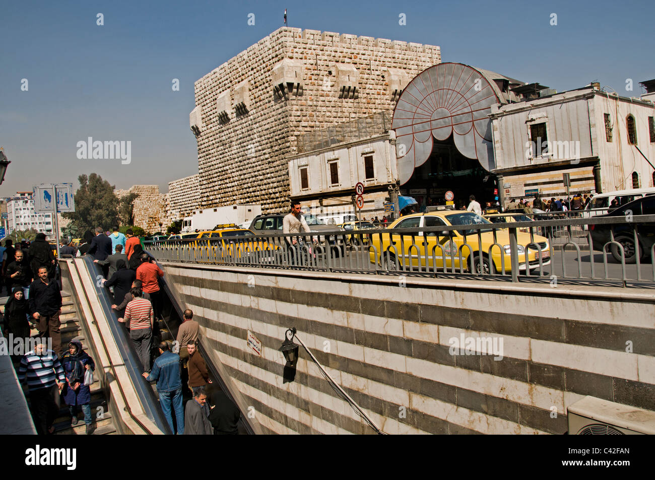 Damascus Syria Entrance Citadel Bazaar Souk Souq center market shop ...