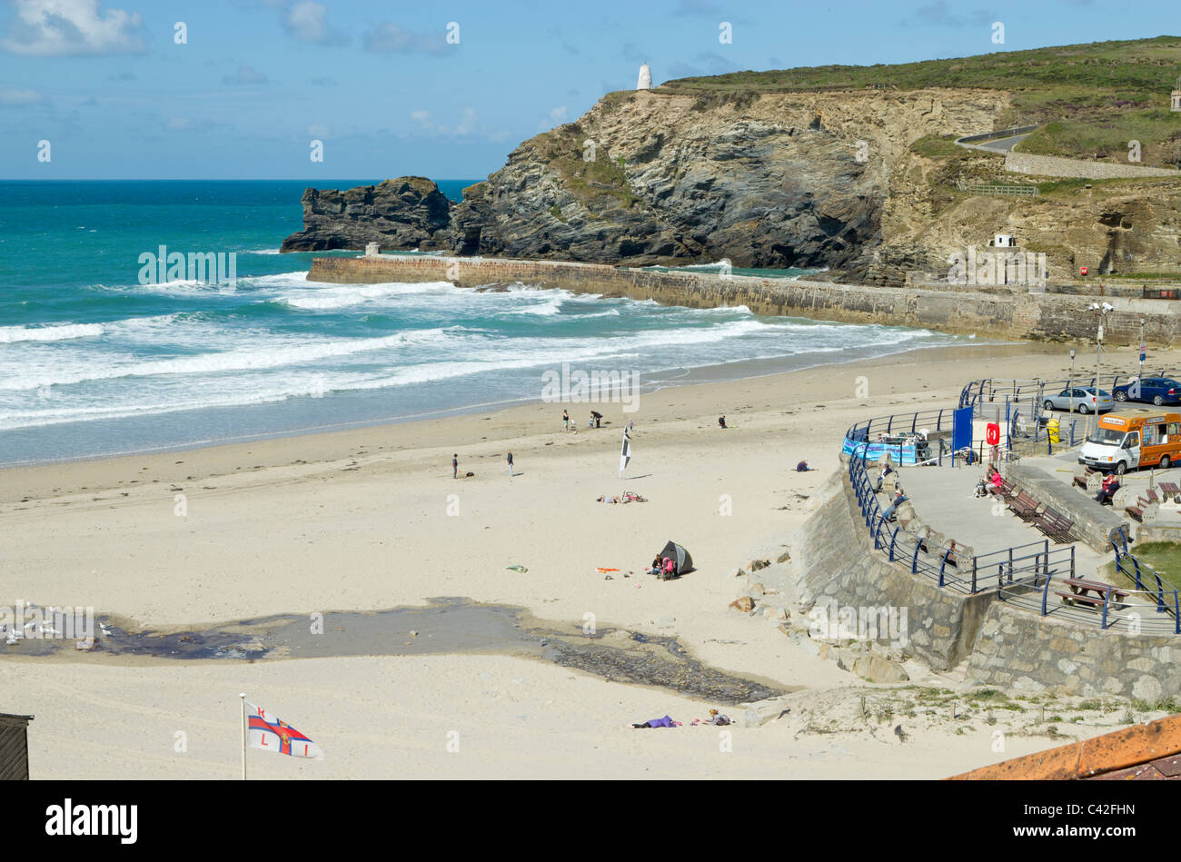 Beach car park uk hi-res stock photography and images - Alamy