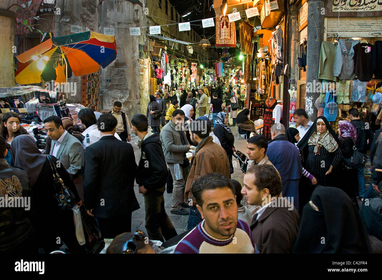 Damascus syria bazaar souq art hi-res stock photography and images - Alamy