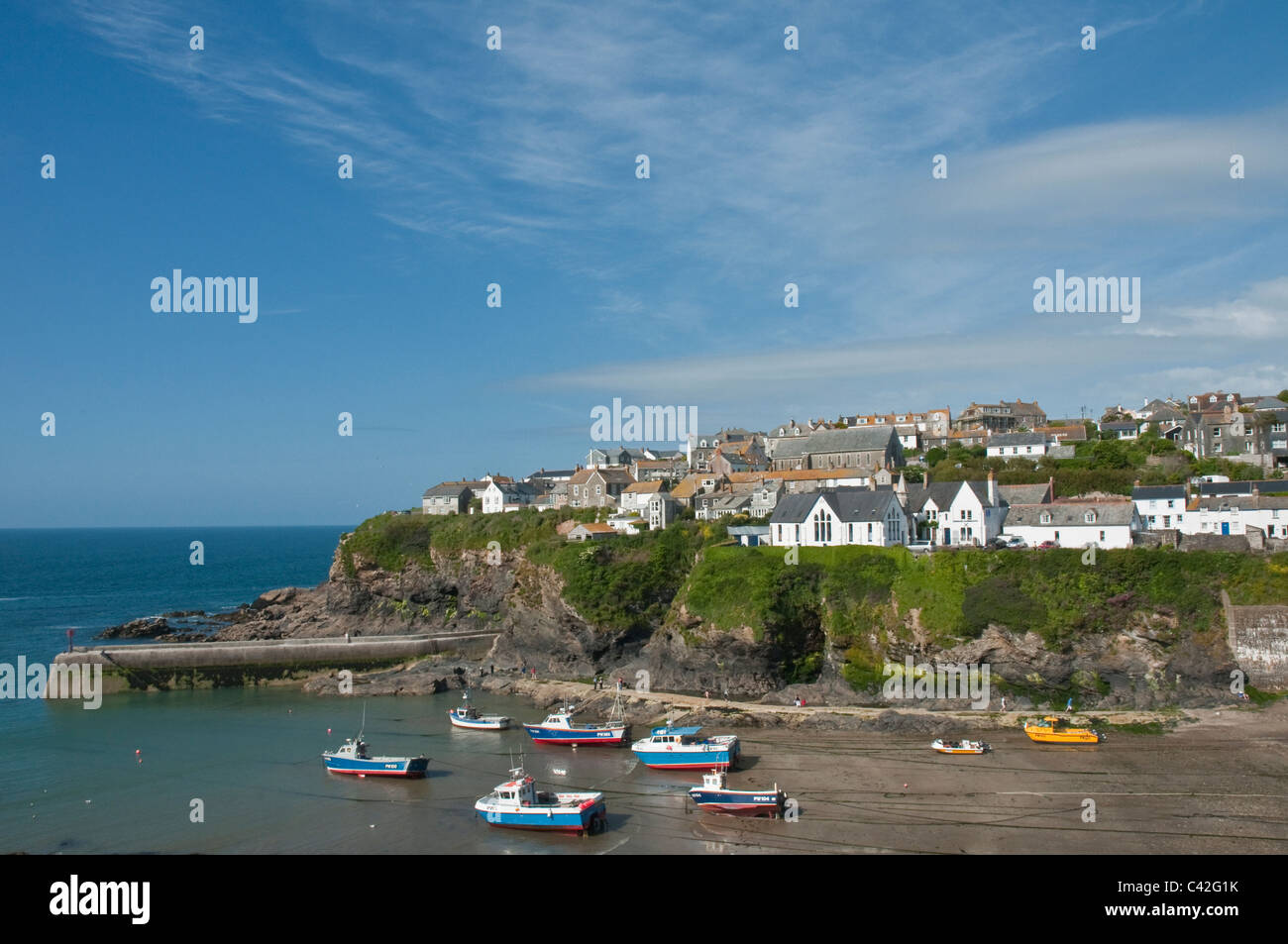 Bay village harbour port hi-res stock photography and images - Alamy