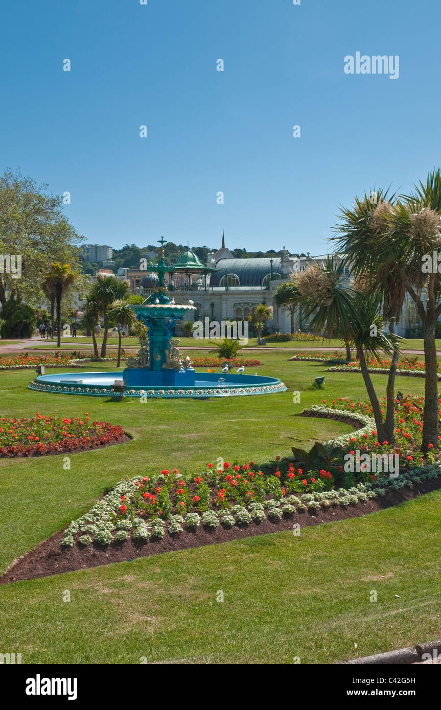 Palm trees in gardens & Pavilion Torquay Devon Stock Photo - Alamy