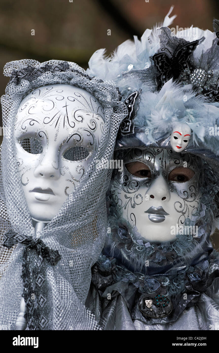 Venetian Carnival Mask - A portrait of one of the most beautiful masks ...