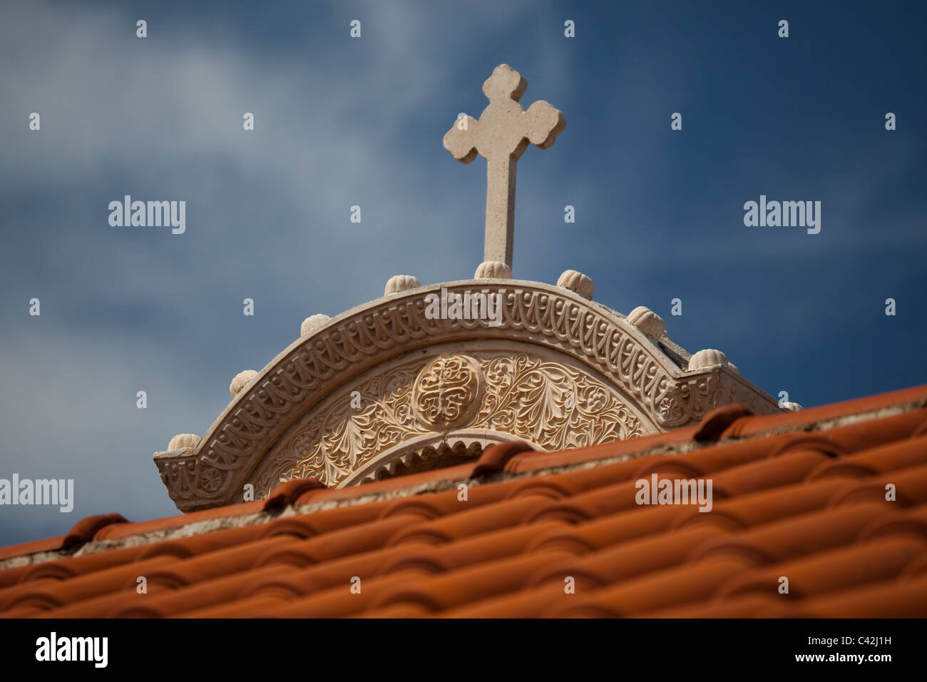 Small Greek orthodox chapel, Ana Vouves, Crete Stock Photo - Alamy