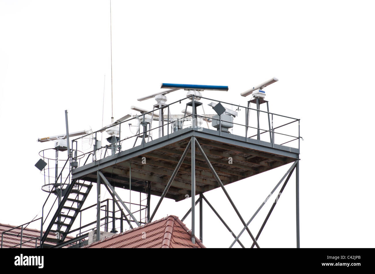different types of aerials on the roof Stock Photo - Alamy