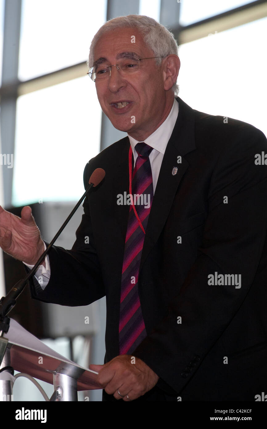 David maxim triesman hi-res stock photography and images - Alamy