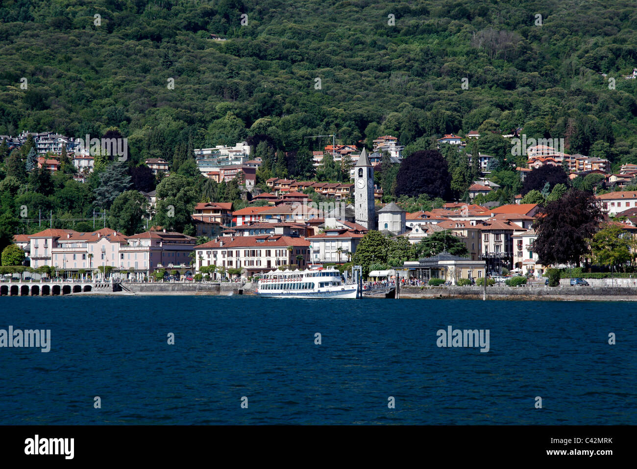 The lake front of Baveno, one of picturesque Lake Maggiore locations ...
