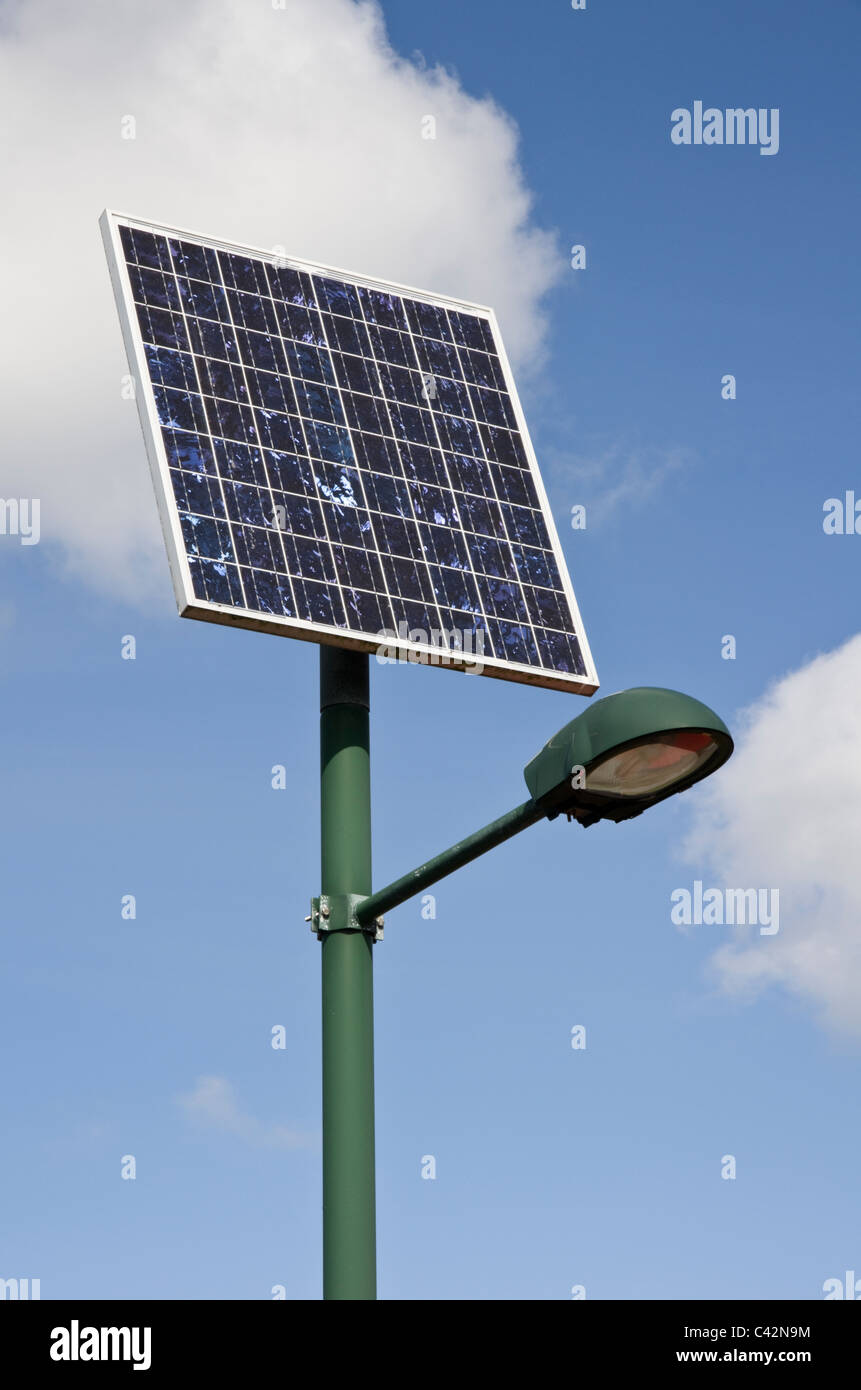 Solar powered street light hi-res stock photography and images - Alamy