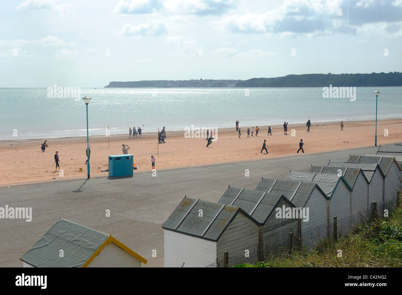 Beach huts at goodrington beach hi-res stock photography and images - Alamy
