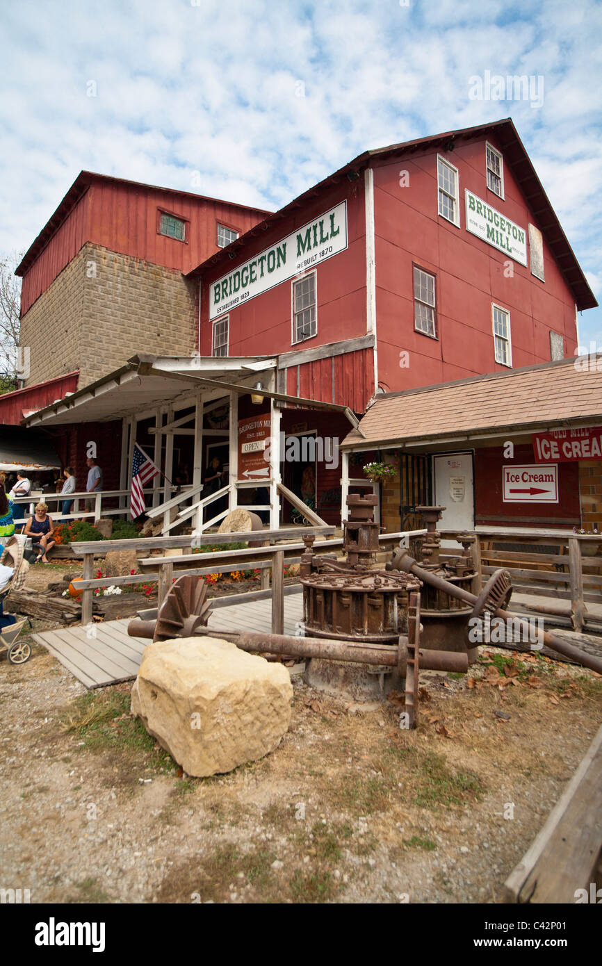 Bridgeton Grist Mill In Parke County Indiana USA Stock Photo Alamy bridgeton-grist-mill-in-parke-county-indiana-usa-stock-photo-alamy