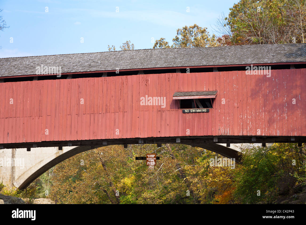Narrows Covered Bridge High Resolution Stock Photography and Images - Alamy