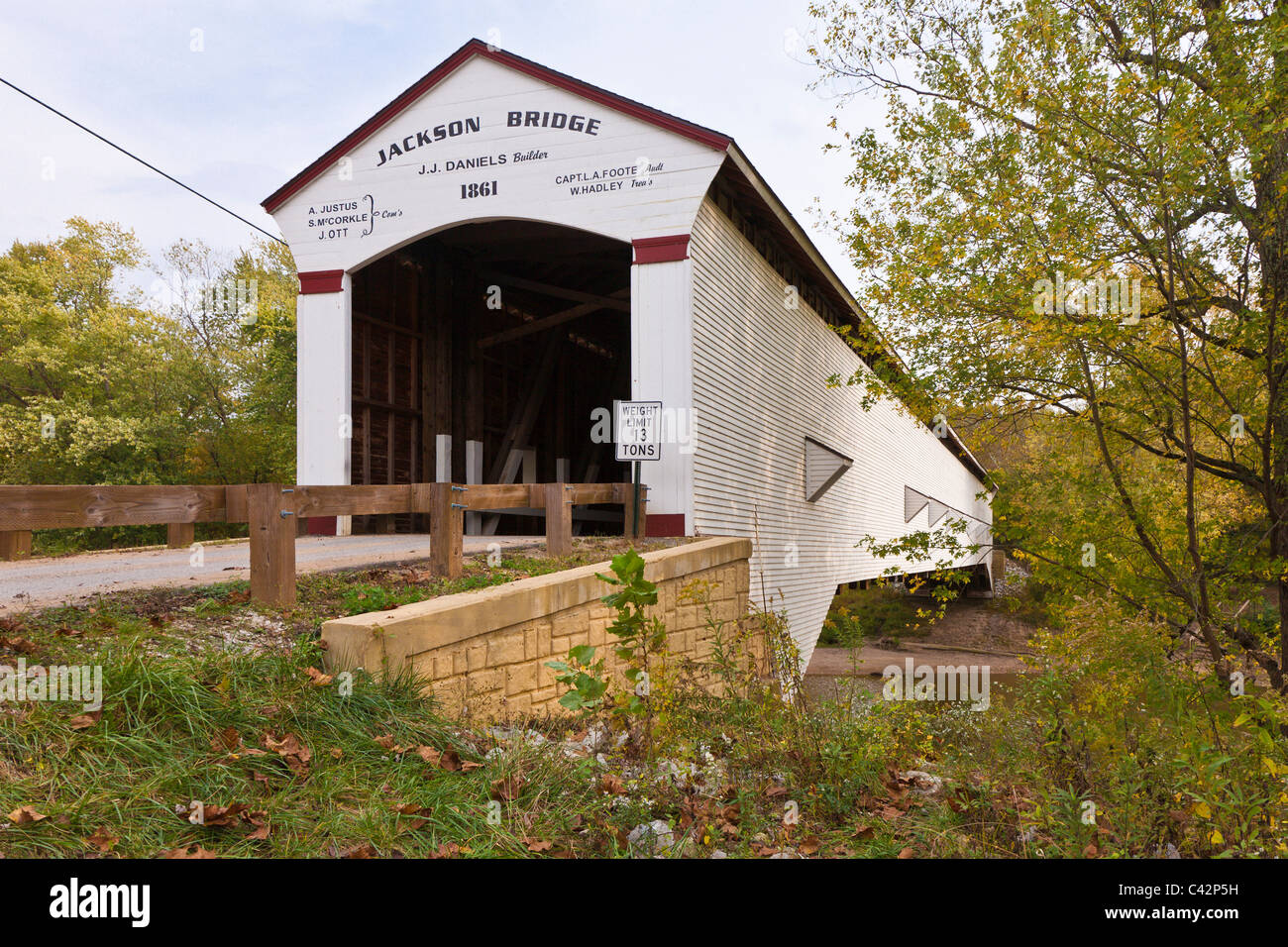 Jackson Covered Bridge, also known as Rockport Bridge and Wright's Mill ...