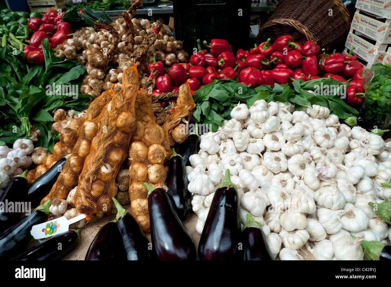 Ransom leaves hi-res stock photography and images - Alamy