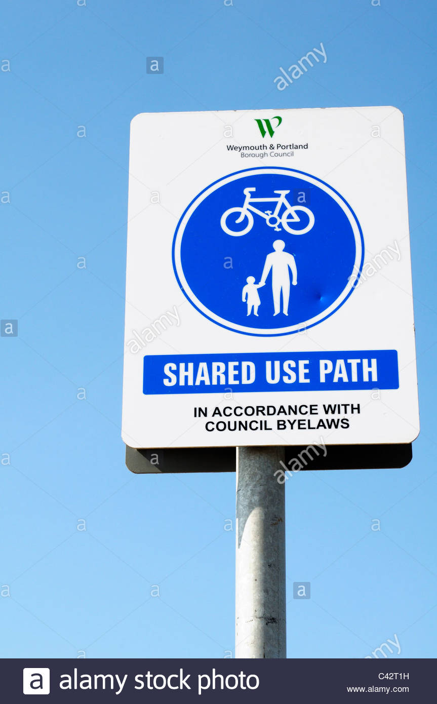 Shared Path Sign Signs High Resolution Stock Photography and Images - Alamy