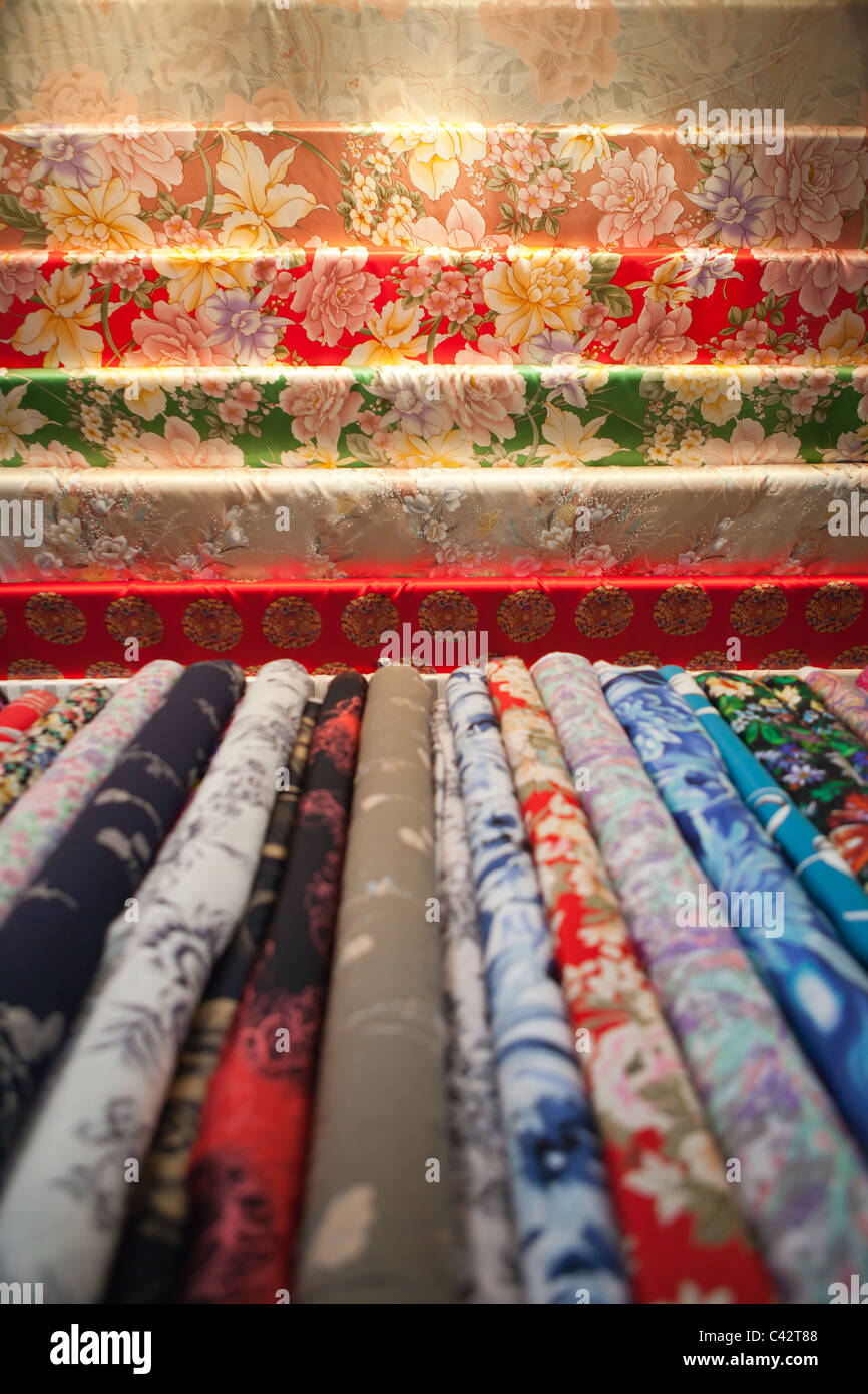 Chinese fabrics hi-res stock photography and images - Alamy