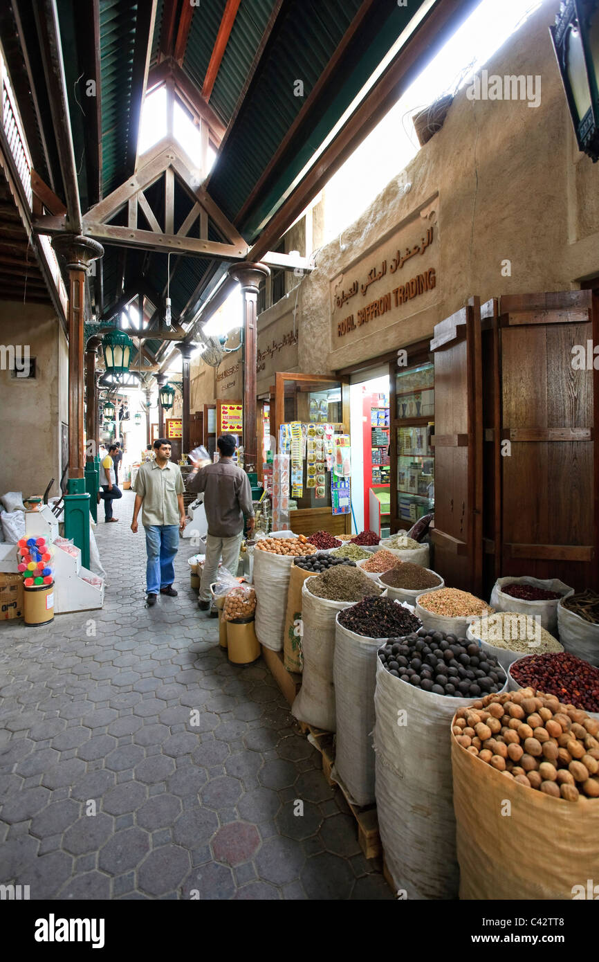 Deira old souq hi-res stock photography and images - Alamy