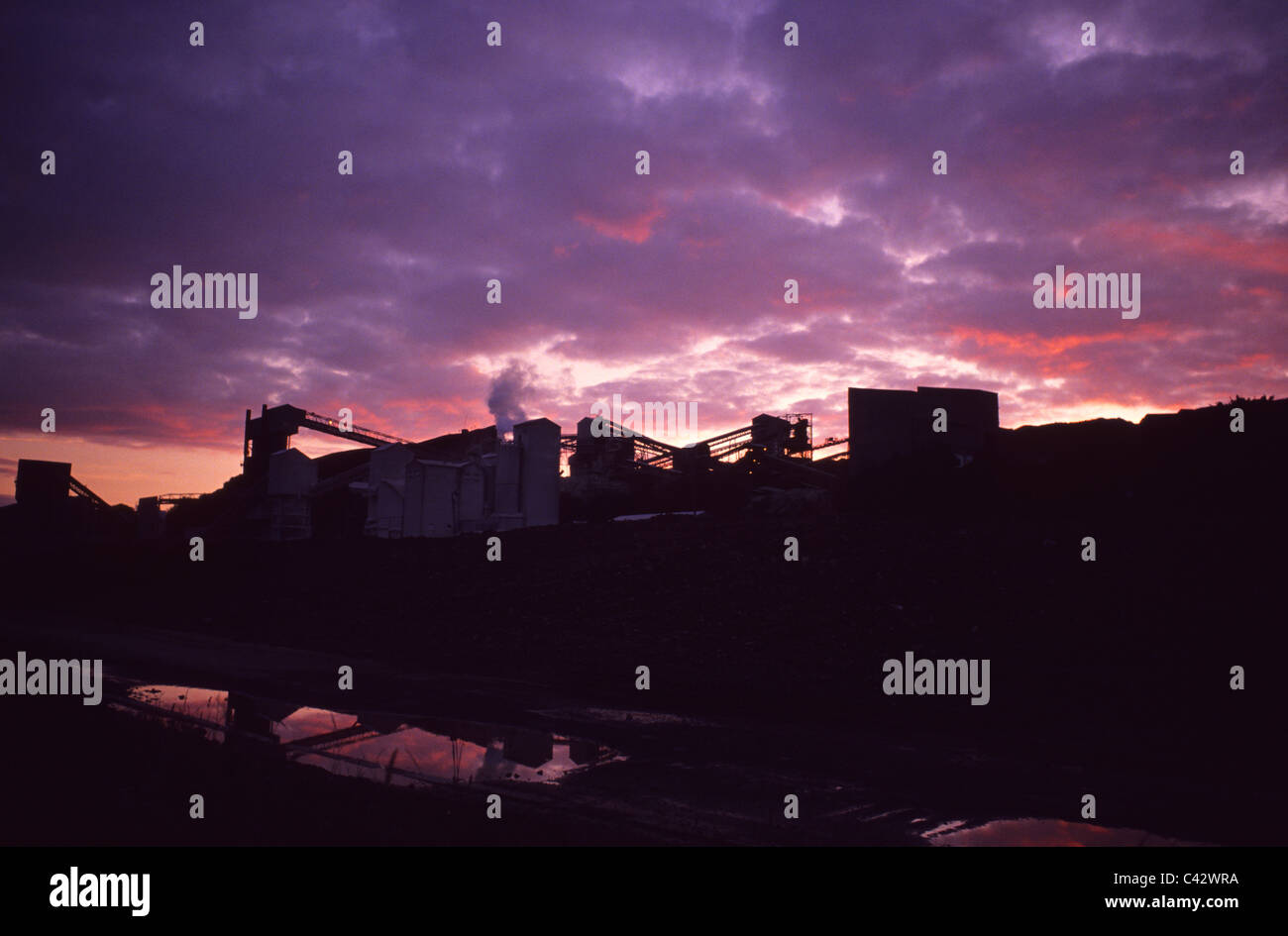 Limestone processing hi-res stock photography and images - Alamy