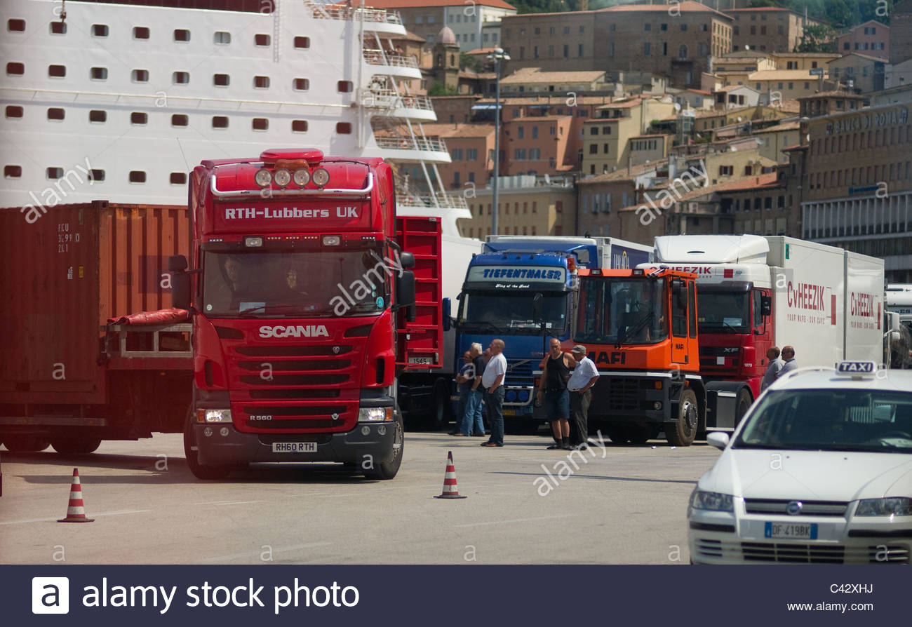 General Haulier High Resolution Stock Photography and Images - Alamy