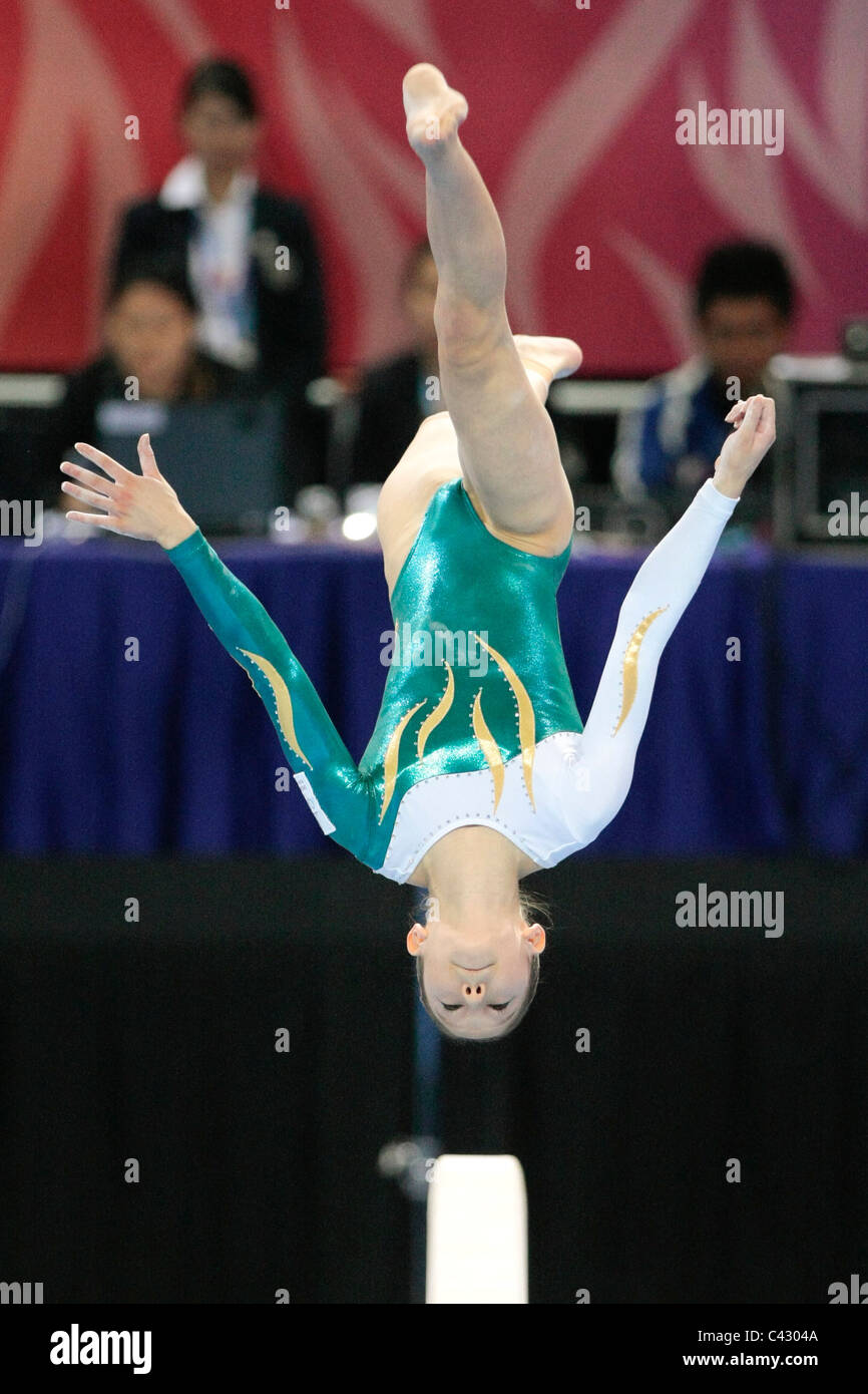 Angela Donald of Australia competing in the 2010 Singapore Youth ...